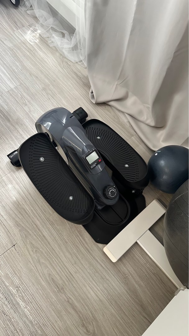 iRunning Mini Elliptical Trainer - Compact & Space Saving, Sports ...