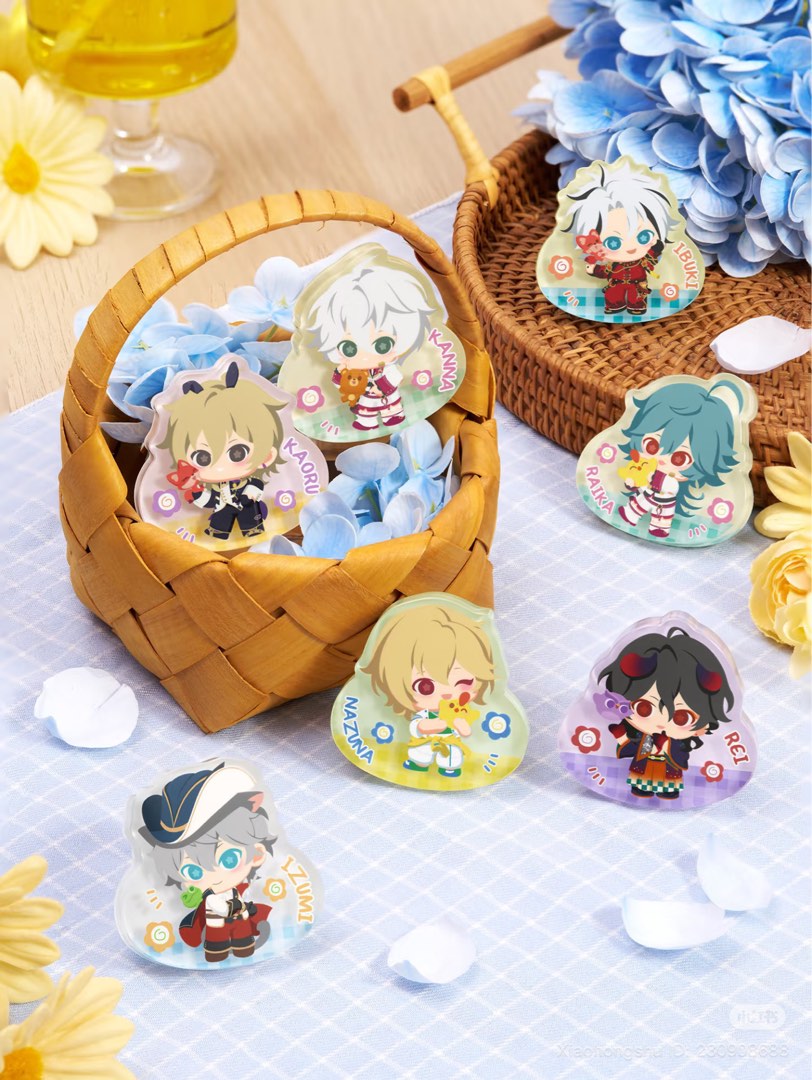 [Closed] Ensemble Stars - Cute limited Acrylic standee - Kaoru/Izumi ...