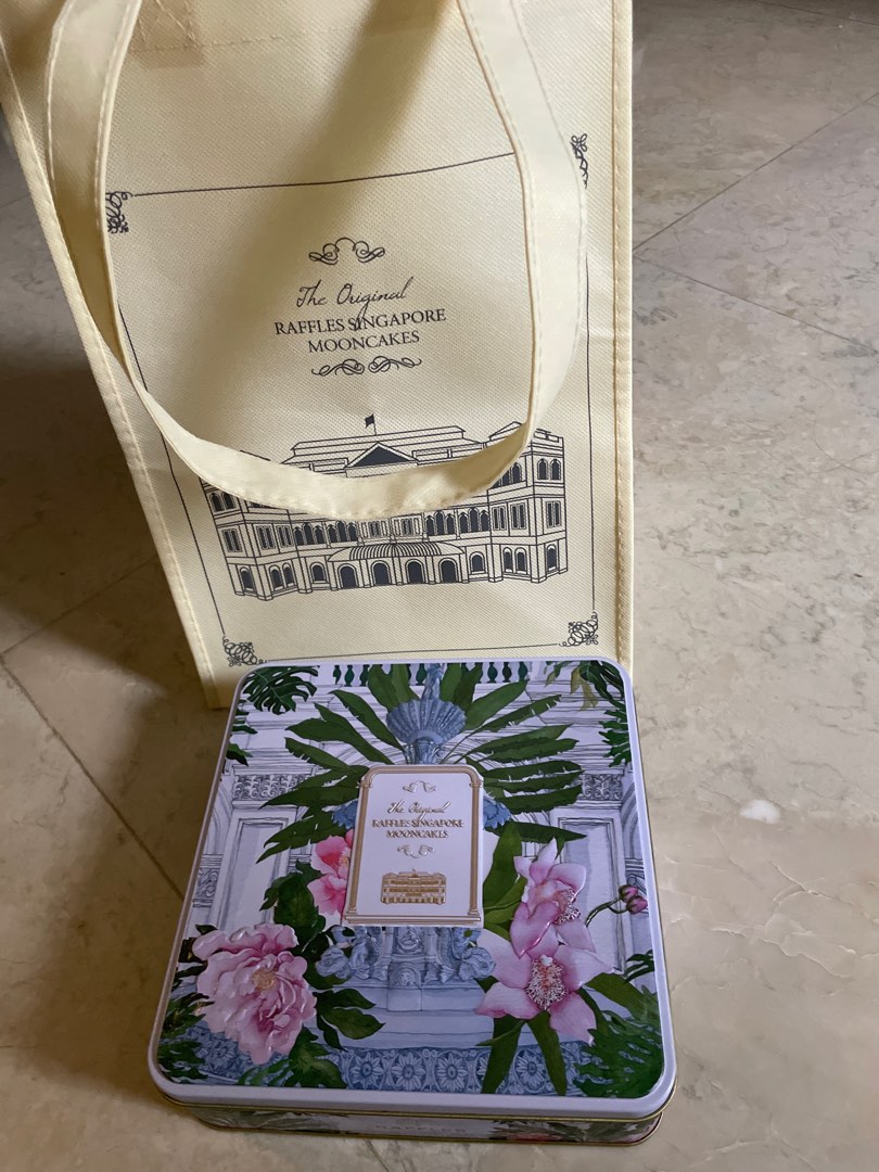 Raffles Hotel Mooncake box 2025, Hobbies & Toys, Stationery & Craft ...