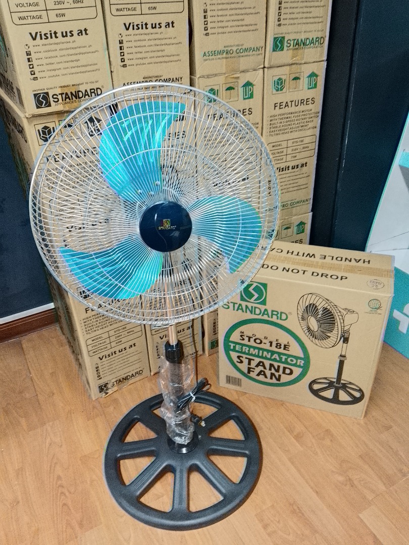 Standard Electric Stand Fan 18" Metal Blade STO18E, Furniture & Home ...