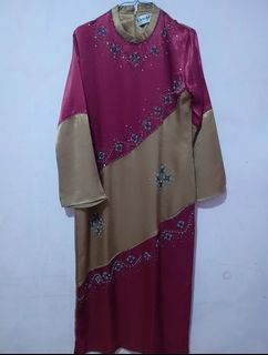 Abaya maroon Dijual | Carousell Indonesia