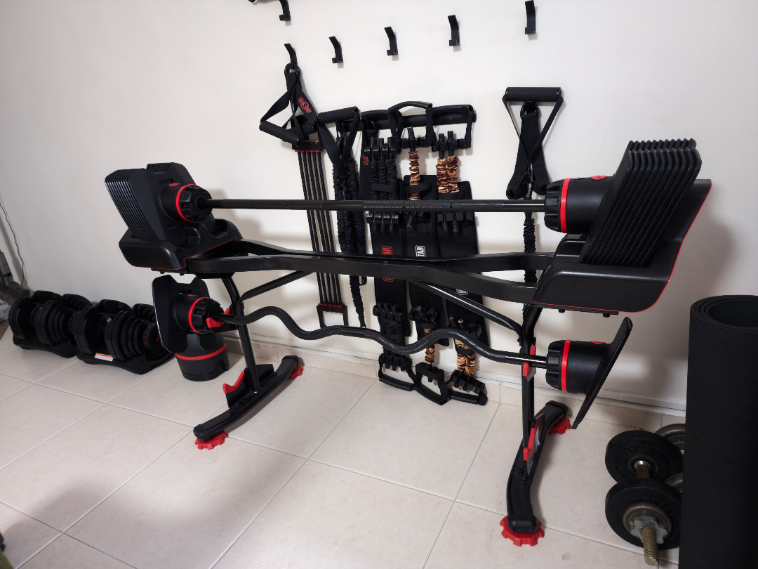 Bowflex Selecttech 2080Barbell with EZ Curl Bar, Extra Weight Plates ...