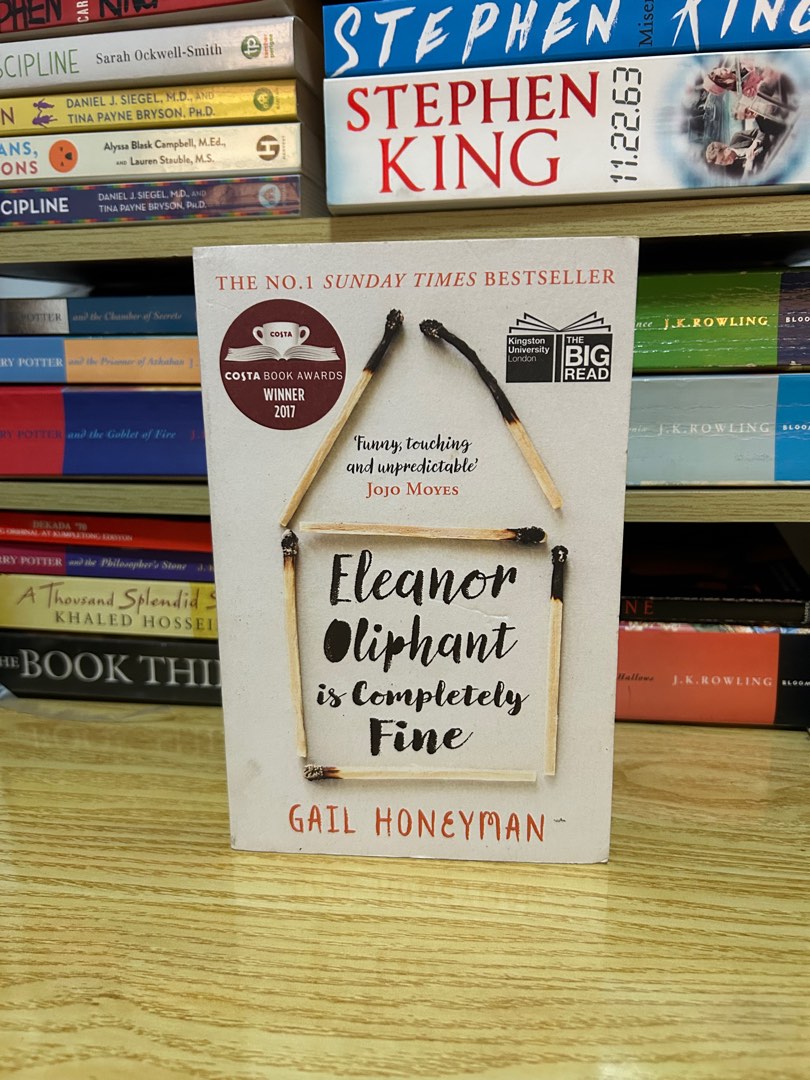 Eleanor Oliphant is Completely Fine by Gail Honeyman, Hobbies & Toys ...