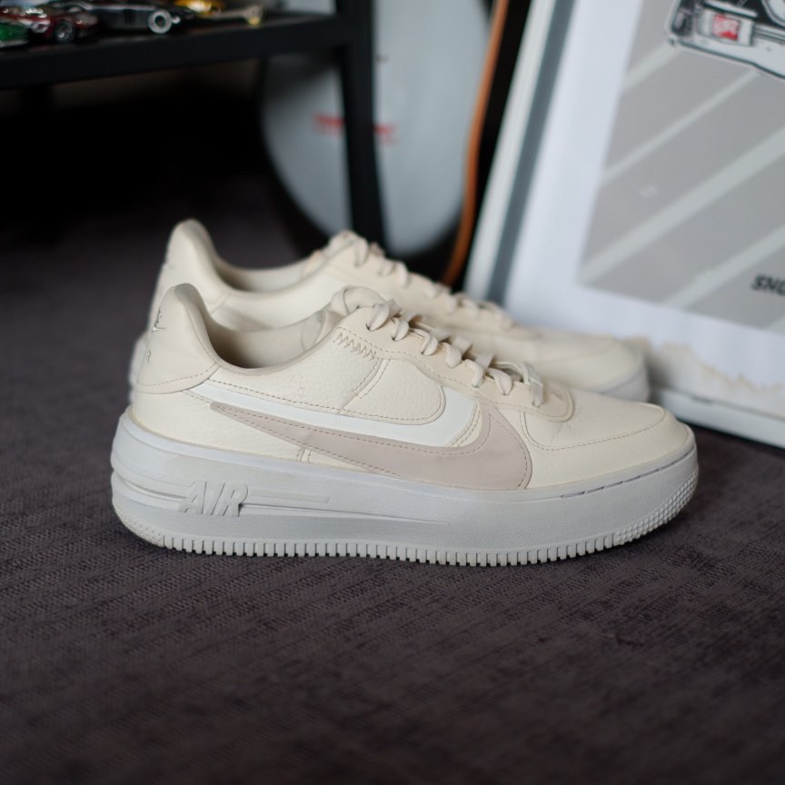 Nike AF 1 Platform, Fesyen Wanita, Sepatu di Carousell