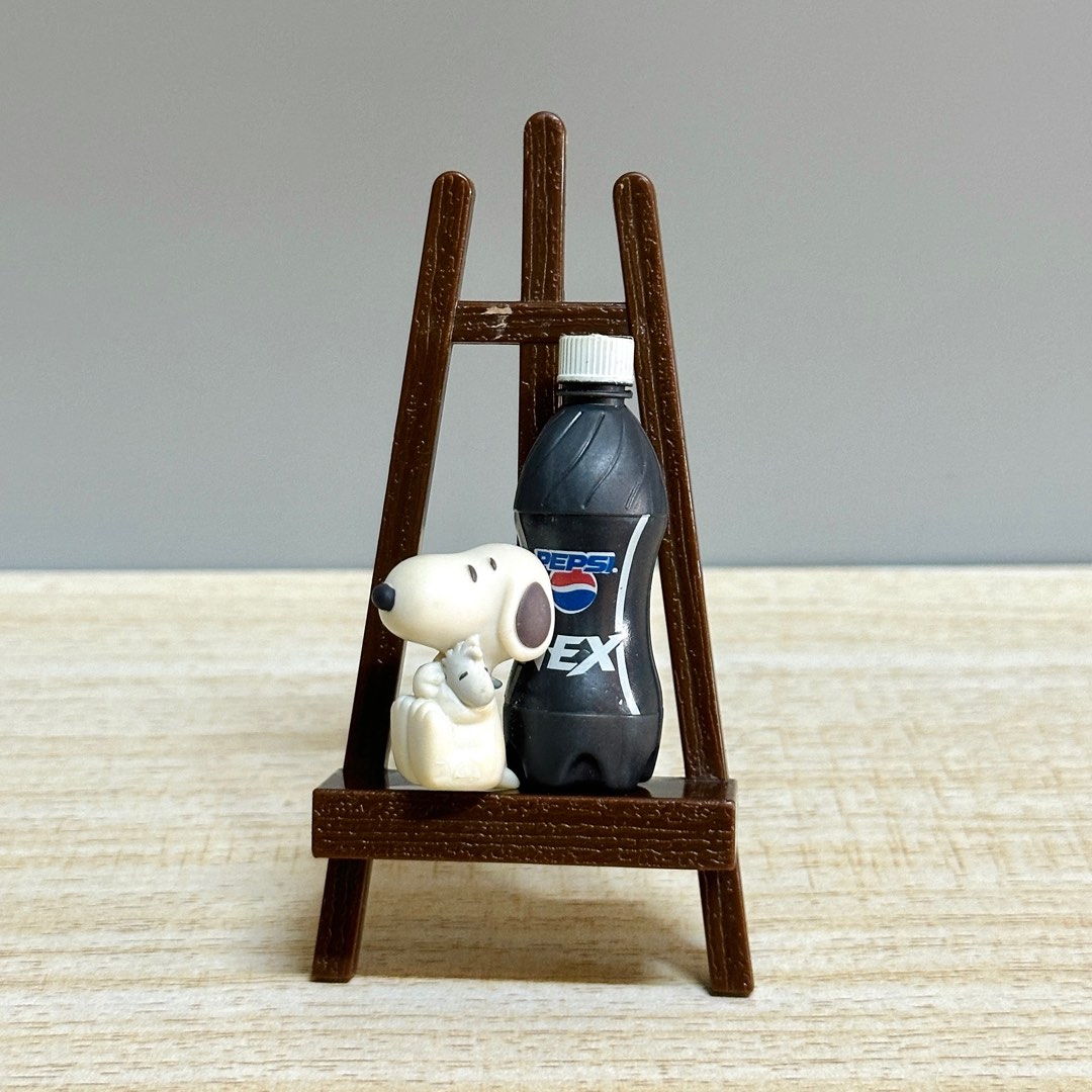 Pepsi Nex X Monotone Snoopy with Woodstock Magnetic Memo/Note Stand Mini Figure 5cm - Php 200 ...