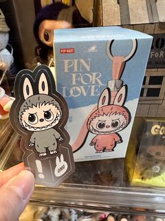 Popmart labubu pin for love mini labubu BNIN letter Q / BNIF letter C E ...