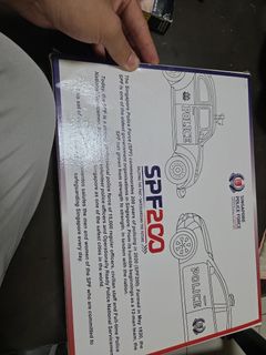 SPF Singapore police force keychain $10 R1200 RT Motorcycle / $10 BMW ...