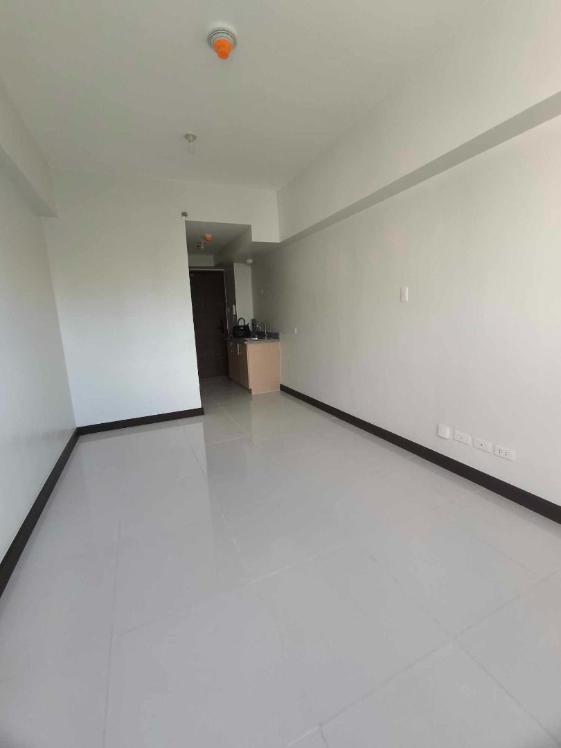 studio condominium in taft ave pasay quantum residences near la salle ...