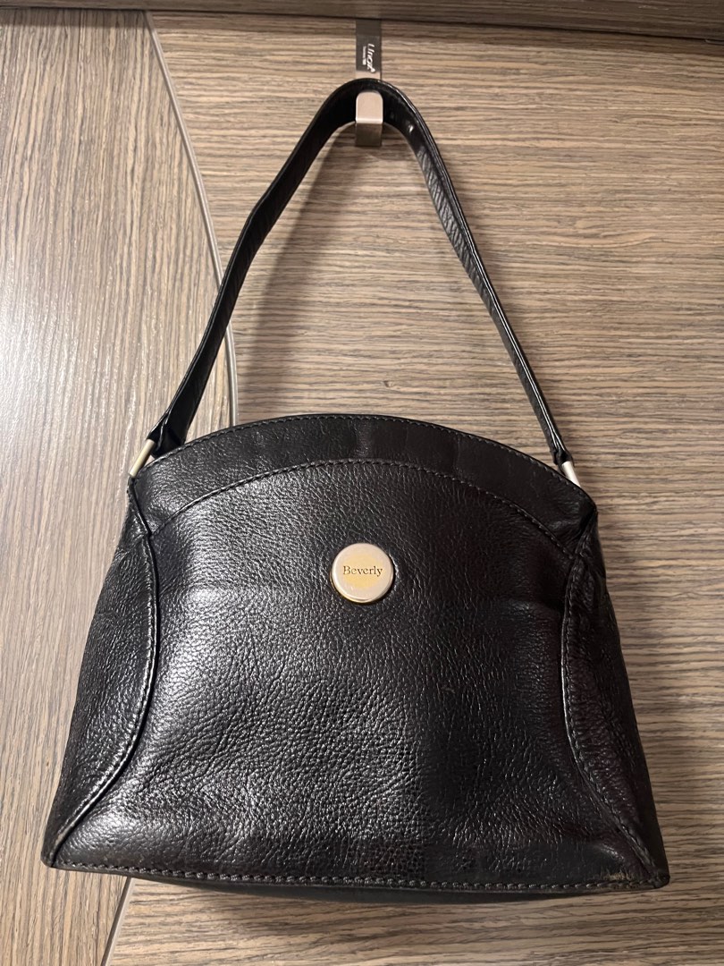Beverly Black Leather Bag, 女裝, 手袋及銀包, 單肩包 - Carousell