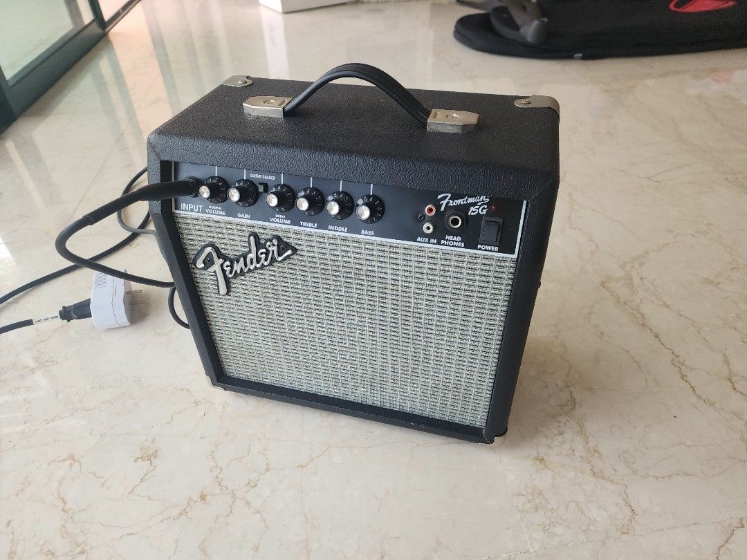 Fender Frontman 10G Guitar Amplifier, Hobbies & Toys, Musical ...