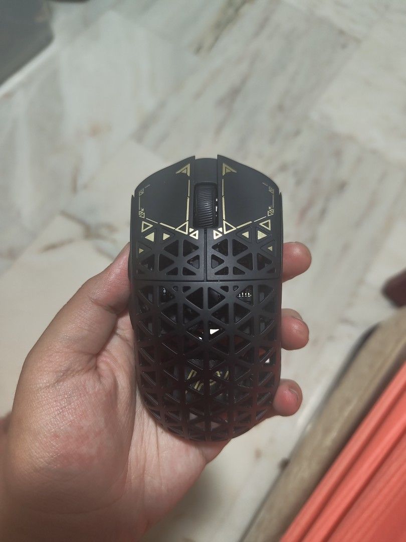 IPI float 8K wireless mouse, Computers & Tech, Parts & Accessories ...