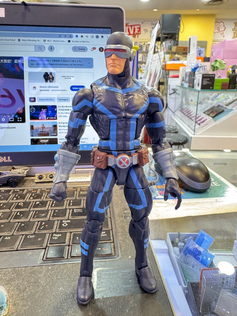 Marvel Legends Cyclops House Of X, Hobbies & Toys, Toys & Games on ...