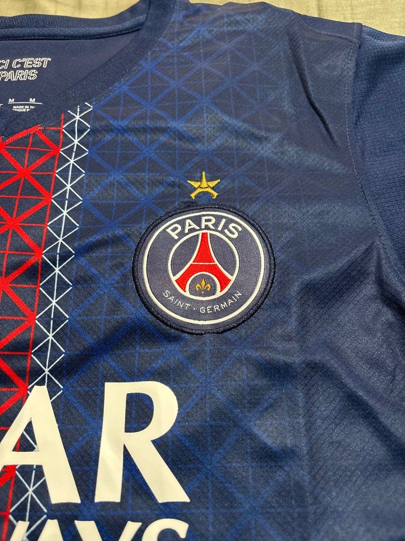 PSG 2025/26 Home Jersey, Men's Fashion, Activewear on Carousell