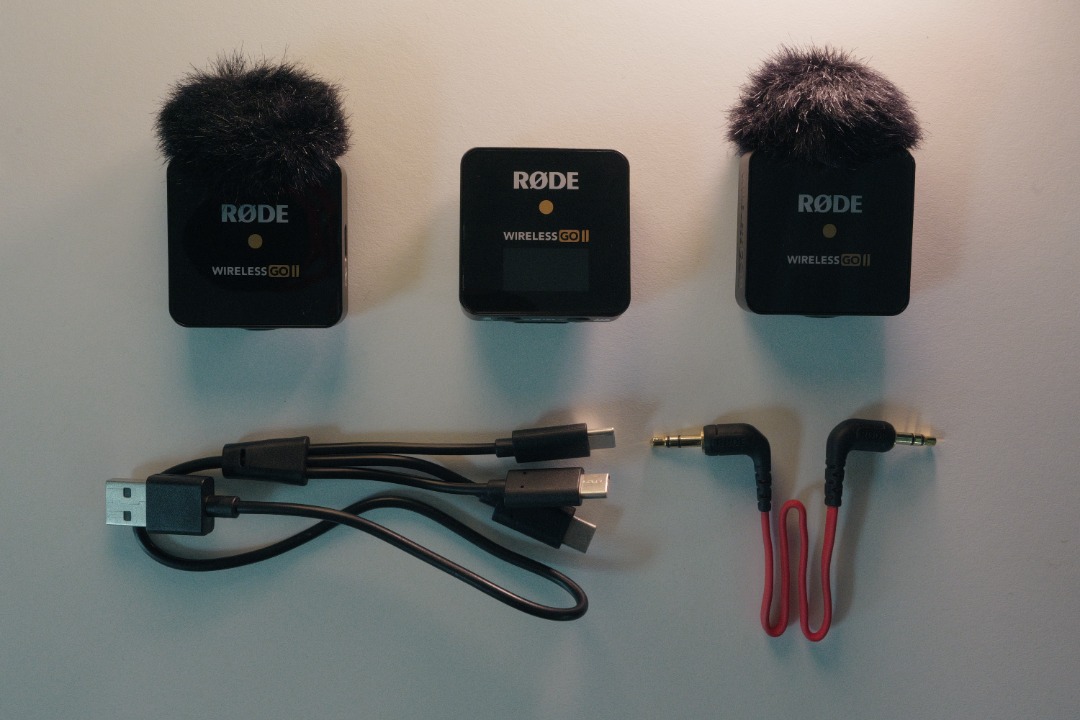 Rode Wireless Go II Wireless Microphone (1 Receiver + 2 Transmitters ...