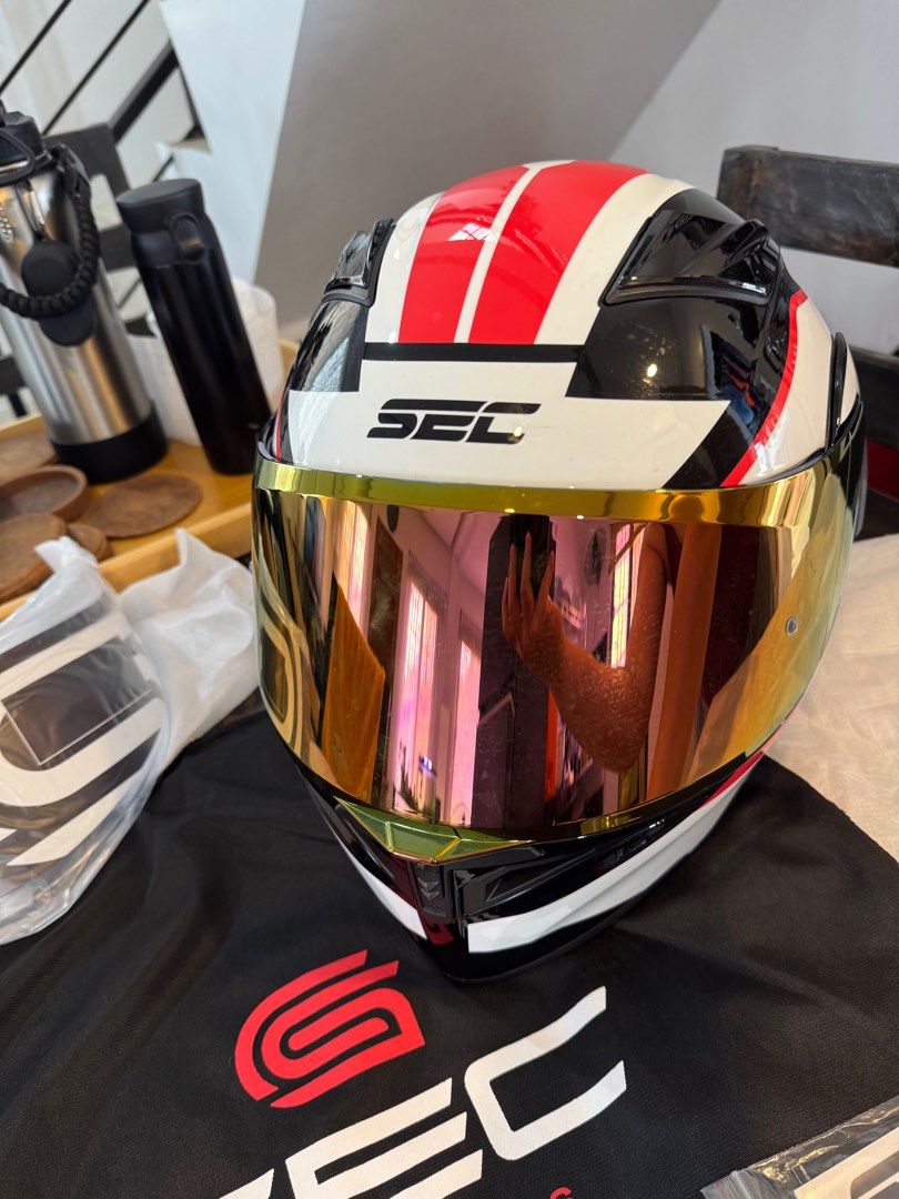 Used once SEC Motorcycle Modular Helmet Whirlwind Jak Large, Motorbikes ...