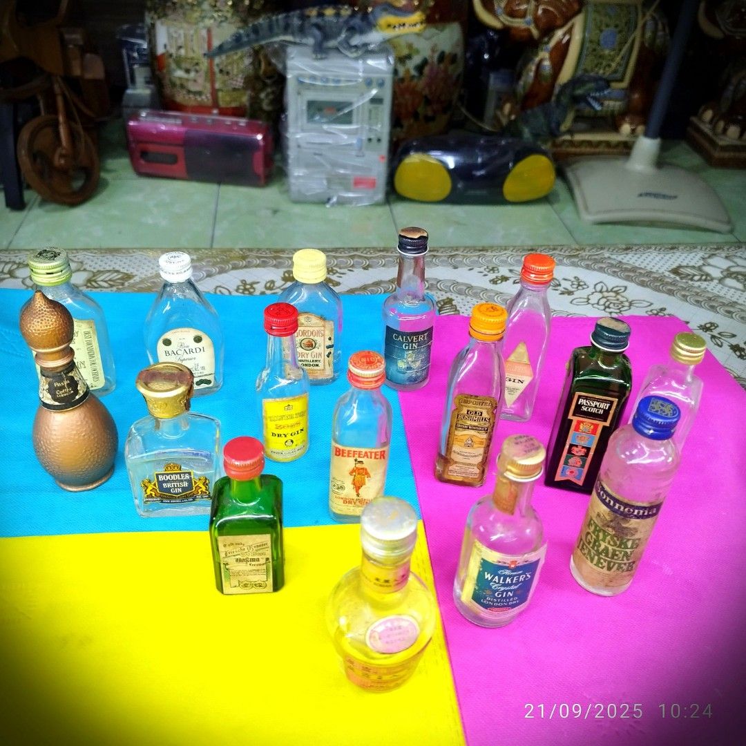 16 Botol mini ex. import Minuman, Whisky, Vodka, Scotch, ginseng cocok ...