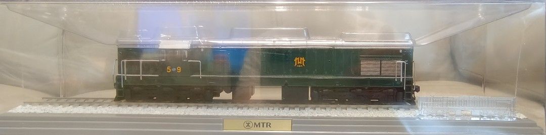 九廣鐵路 MTR 59 G16 型號機車 模型, 興趣及遊戲, 玩具 & 遊戲類 - Carousell