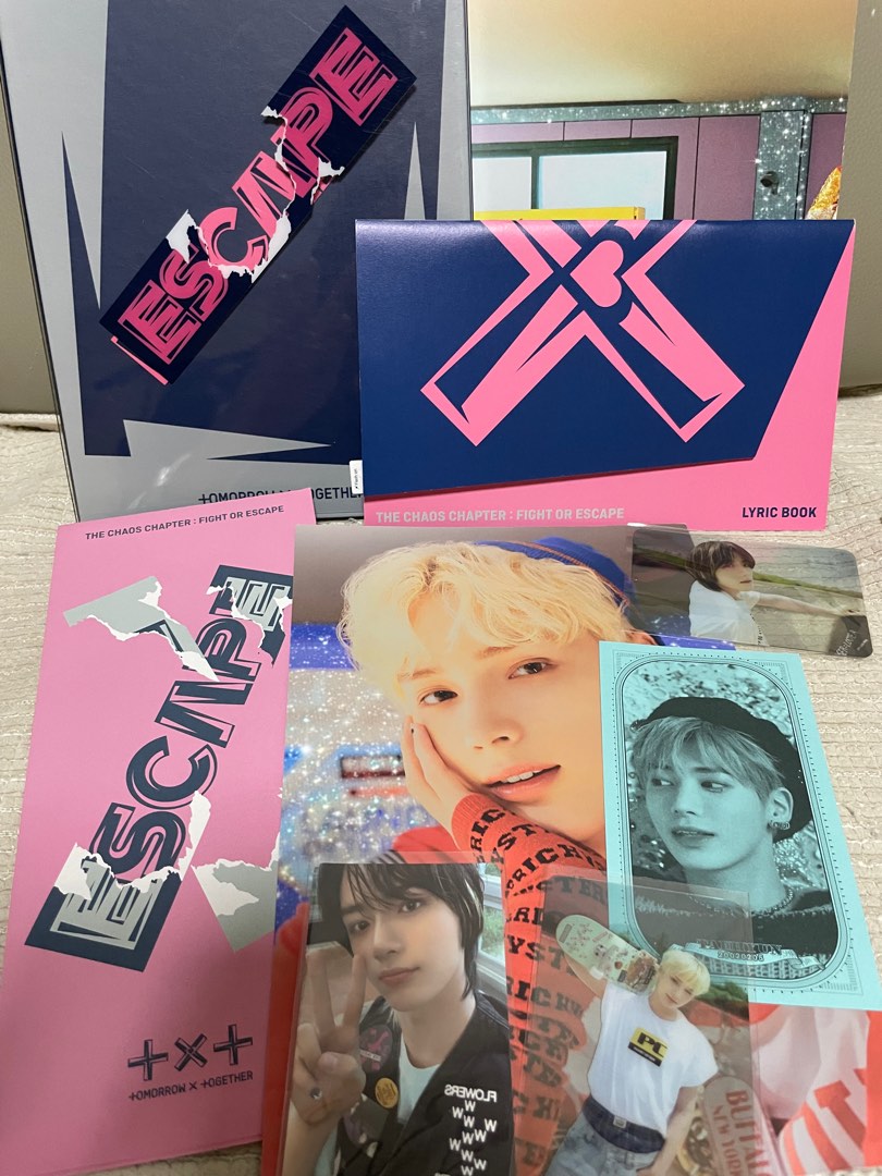 韓國 Txt 專輯 小卡 連cd the choas chapter : flight or escape, 興趣及遊戲, 收藏品及紀念品 ...