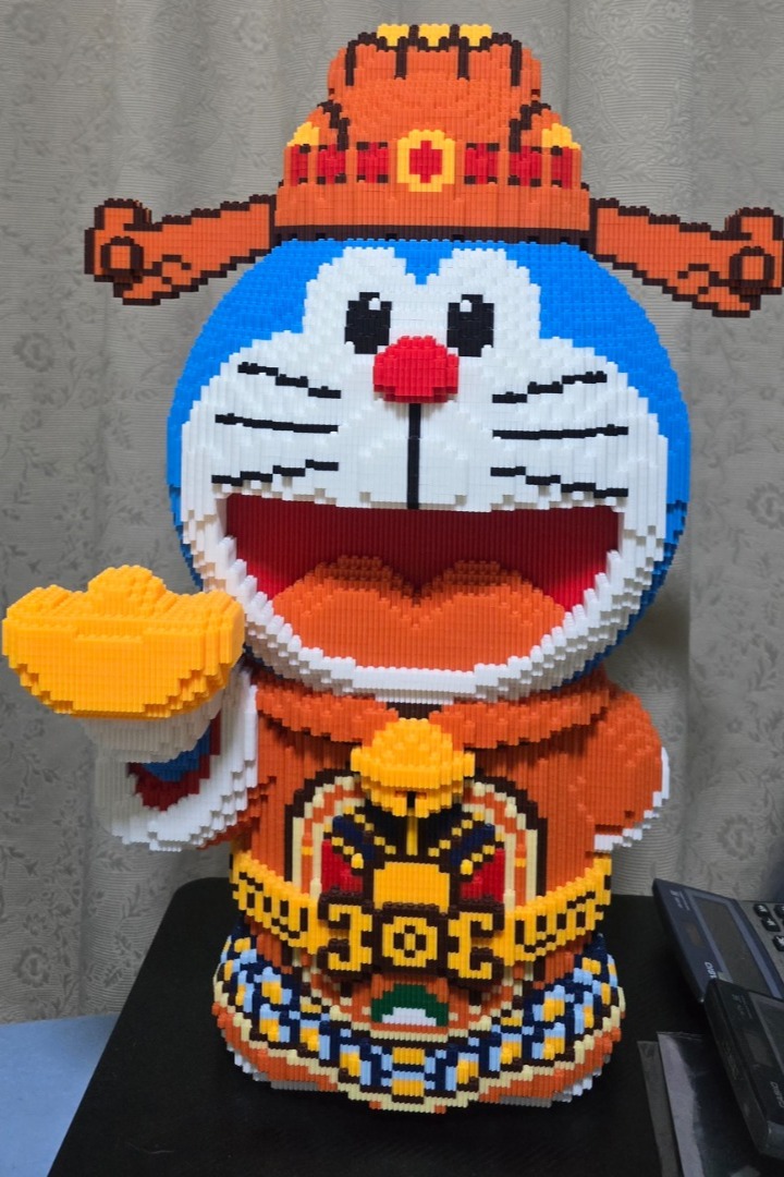 Doraemon God of Wealth Block Figure - Completed and Glued, Hobbies ...