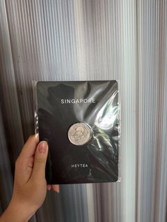 Heytea Singapore magnet Coin, Furniture & Home Living, Bathroom ...