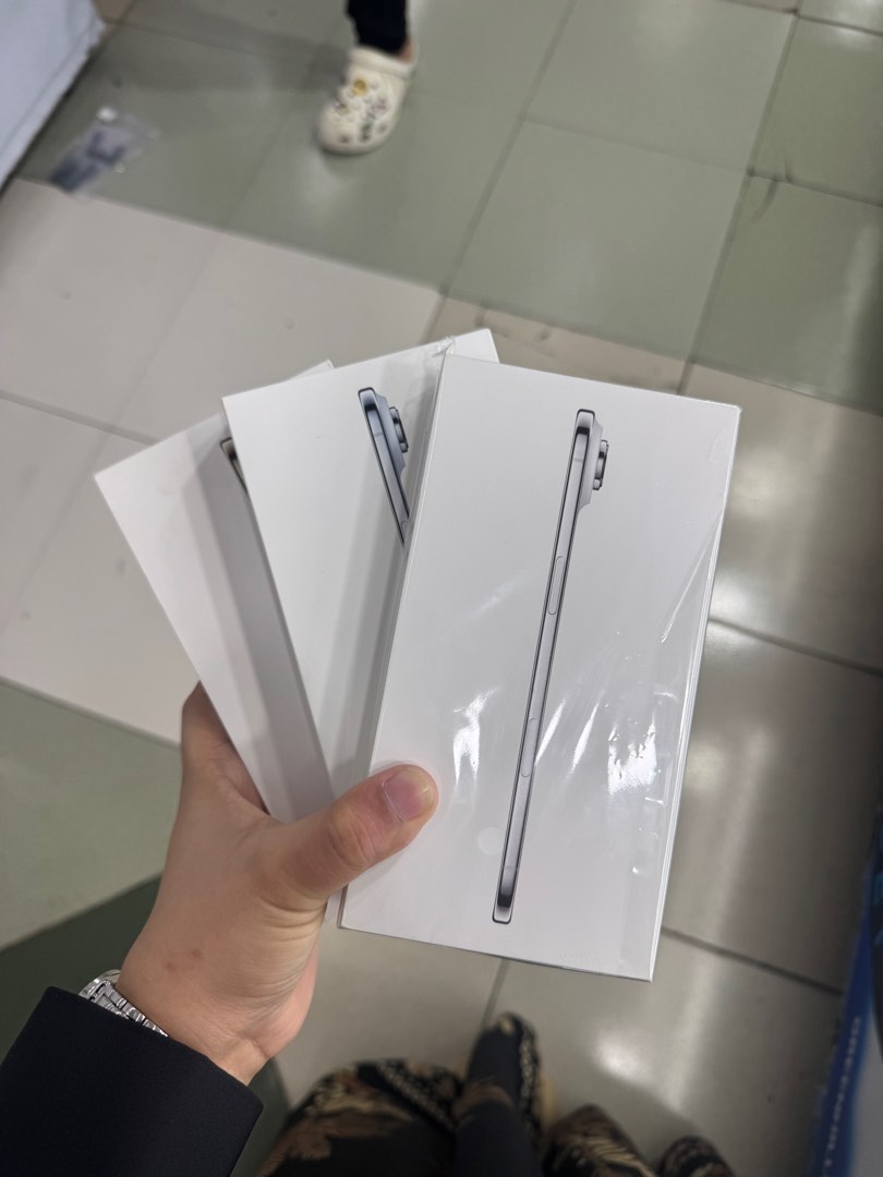 Iphone 17 Air 256gb HK eSim Only Brandnew Sealed, Mobile Phones & Gadgets, Mobile Phones, iPhone ...