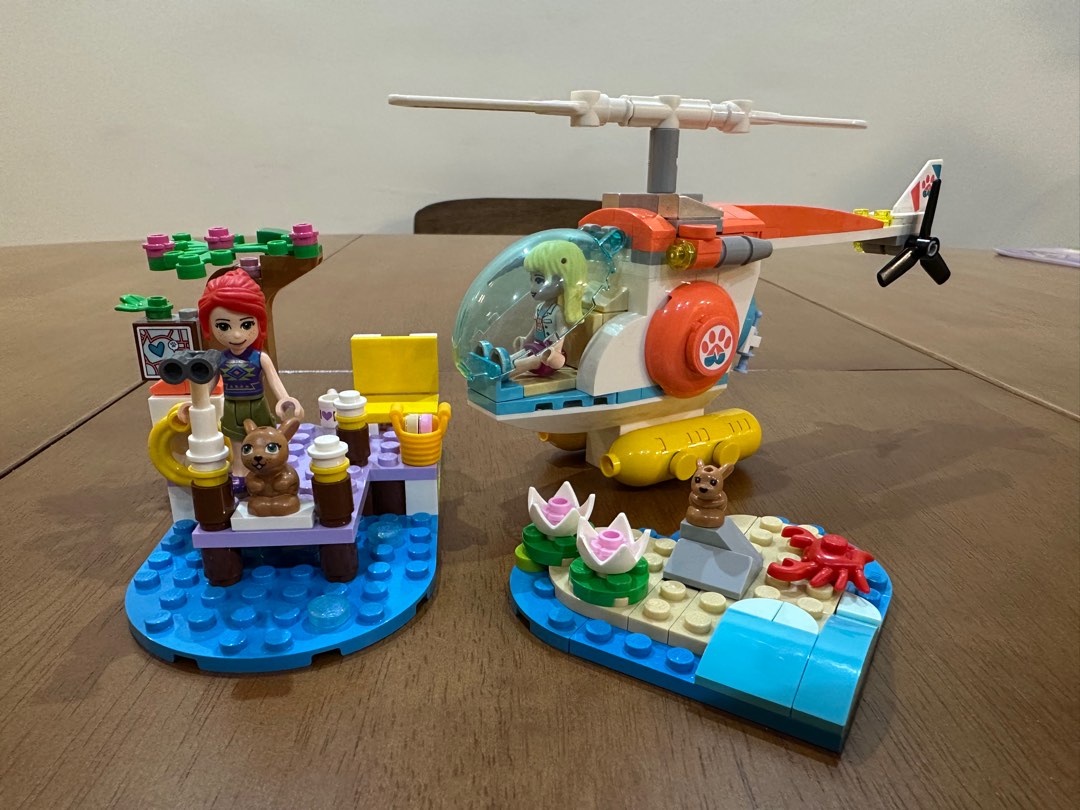 Lego Friends 41692 Vet Clinic Rescue Helicopter, Hobbies & Toys, Toys ...