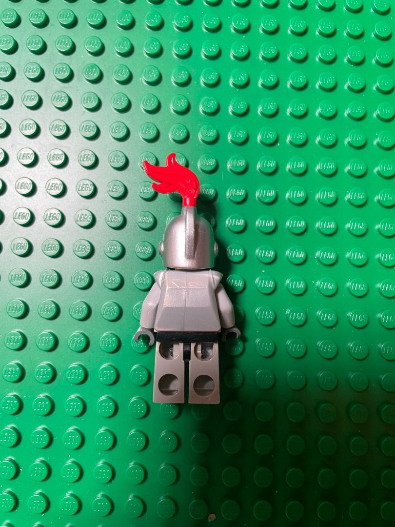 Lego Kingdoms - Lion Knight Armor with Lion Head, Helmet with Fixed ...