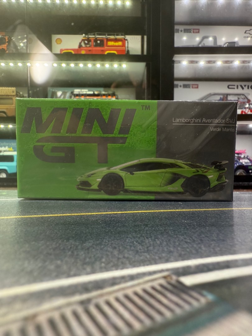 Mini GT Lamborghini Aventador SVJ Verde Mantis, Hobbies & Toys, Toys ...