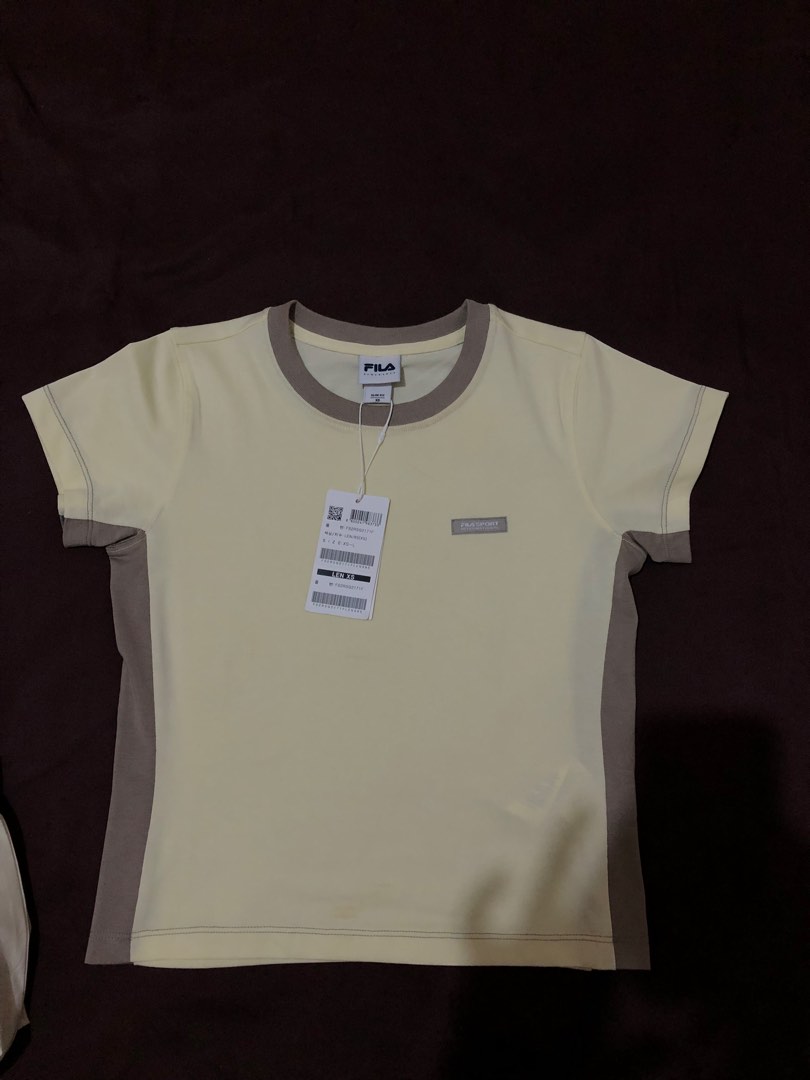 Ori Fila collabs hansohee, Fesyen Wanita, Pakaian Wanita, Atasan di ...