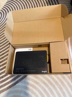 Singtel Nokia G-240G-E Optical Network Router, Computers & Tech, Parts ...