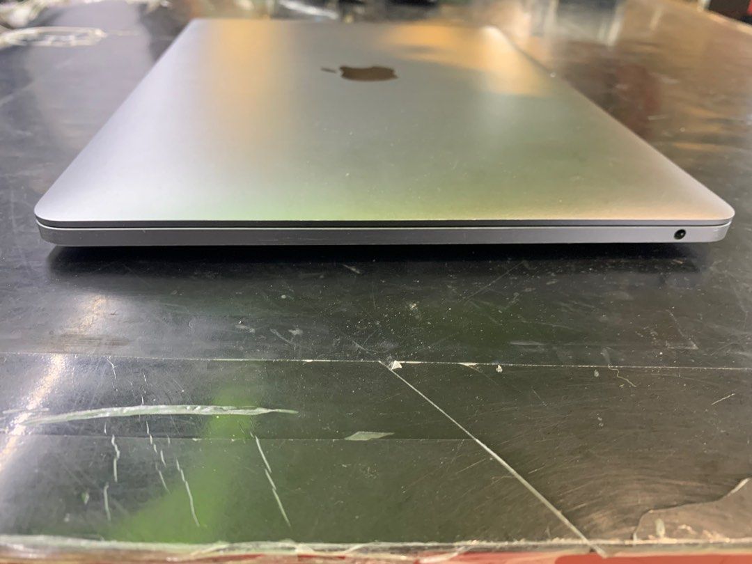 Apple MacBook Pro A2338 M2, Computers & Tech, Laptops & Notebooks on ...