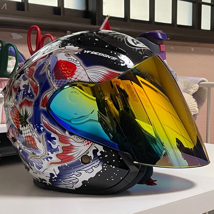 ARC XR Koi Helmet, Motorcycles, Motorcycle Apparel on Carousell