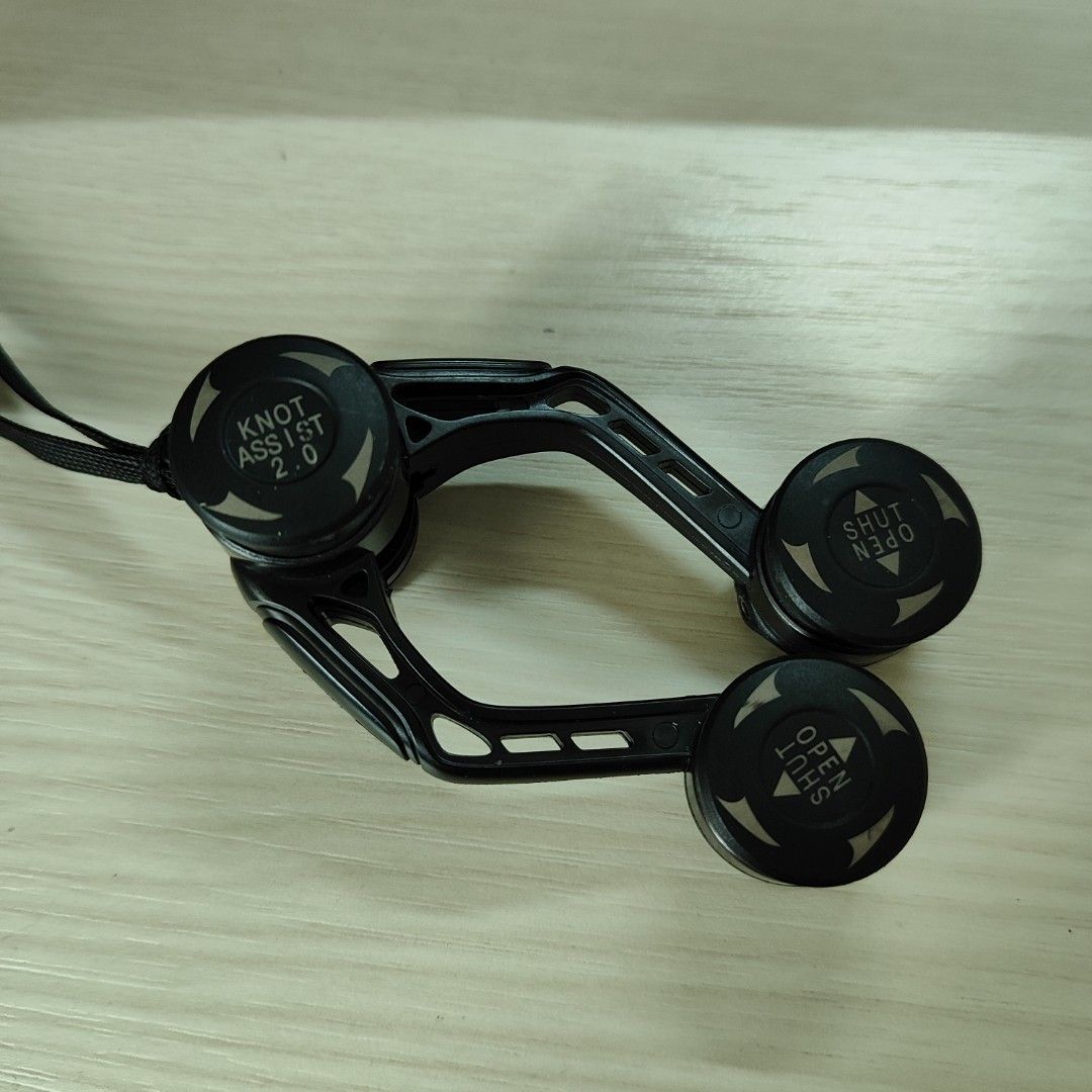 FG Knot Assist 2.0 Fishing Tool, Sports Equipment, Fishing on Carousell