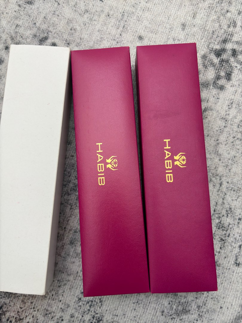 Habib box, Women's Fashion, Jewelry & Organisers, Bracelets on Carousell