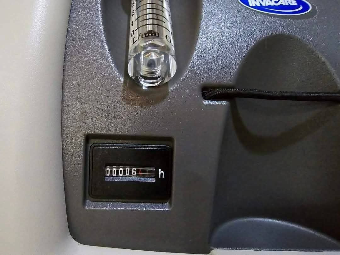 Invacare HomeFill Oxygen Concentrator, Health & Nutrition, Medical ...