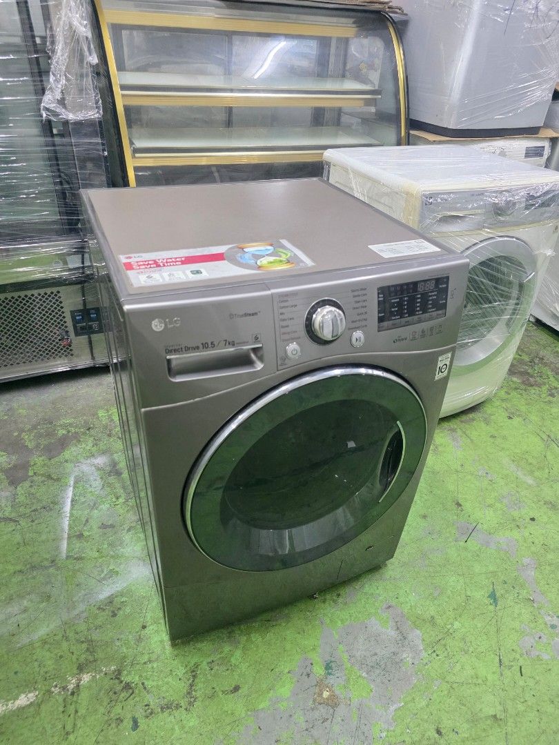 LG 2n1 machine 10kg washing 7kg dry sekali good conditions one month ...