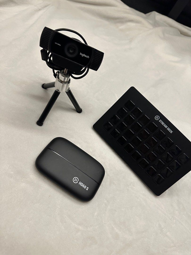 Live Streaming Essentials : Elgato & Logitech ( Stream deck, Hd60s ...