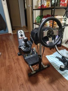 Logitech g27 Racing Wheel and Shifter, Video Gaming, Gaming Accessories ...