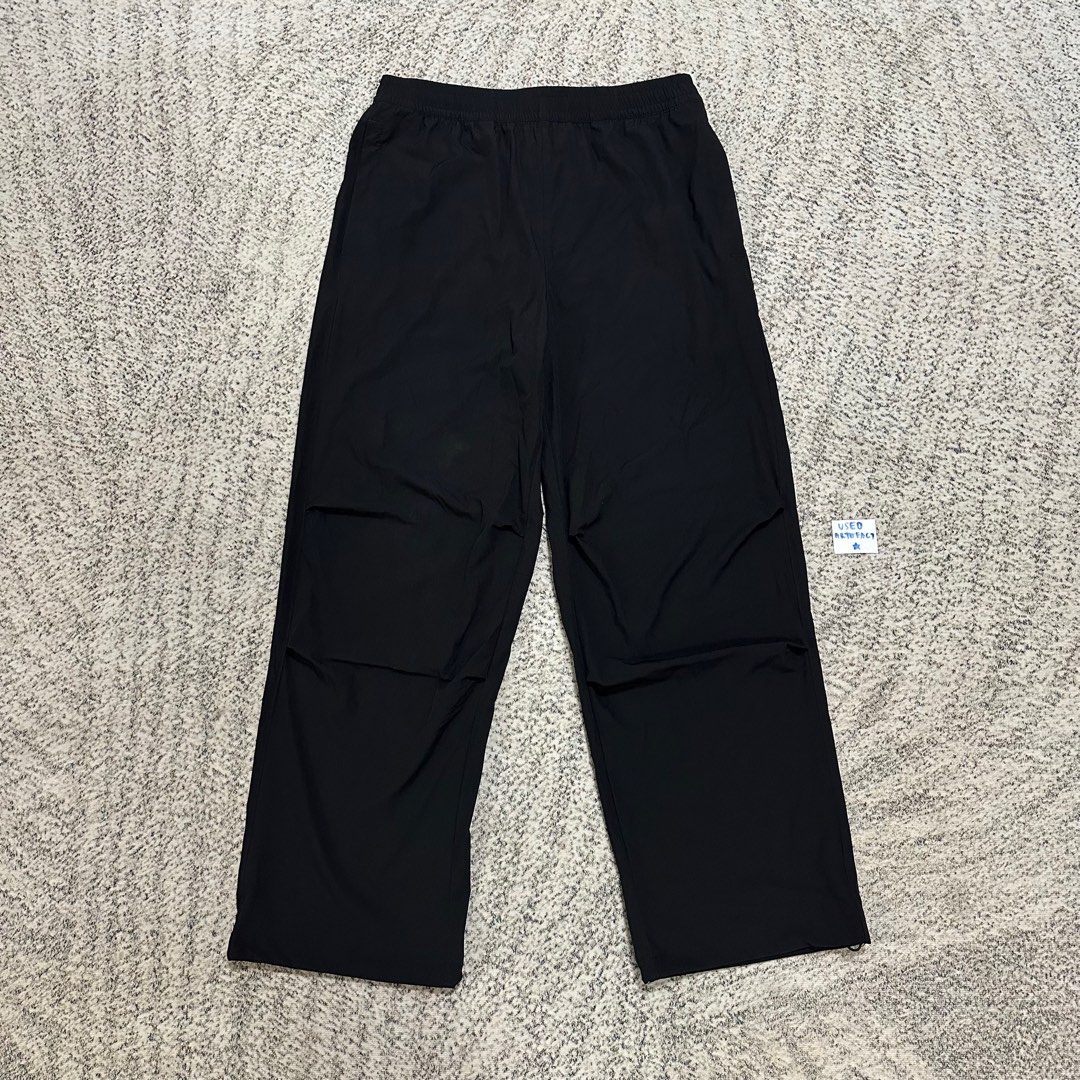 Padini Parachute pants baggy, Men's Fashion, Bottoms, Trousers on Carousell