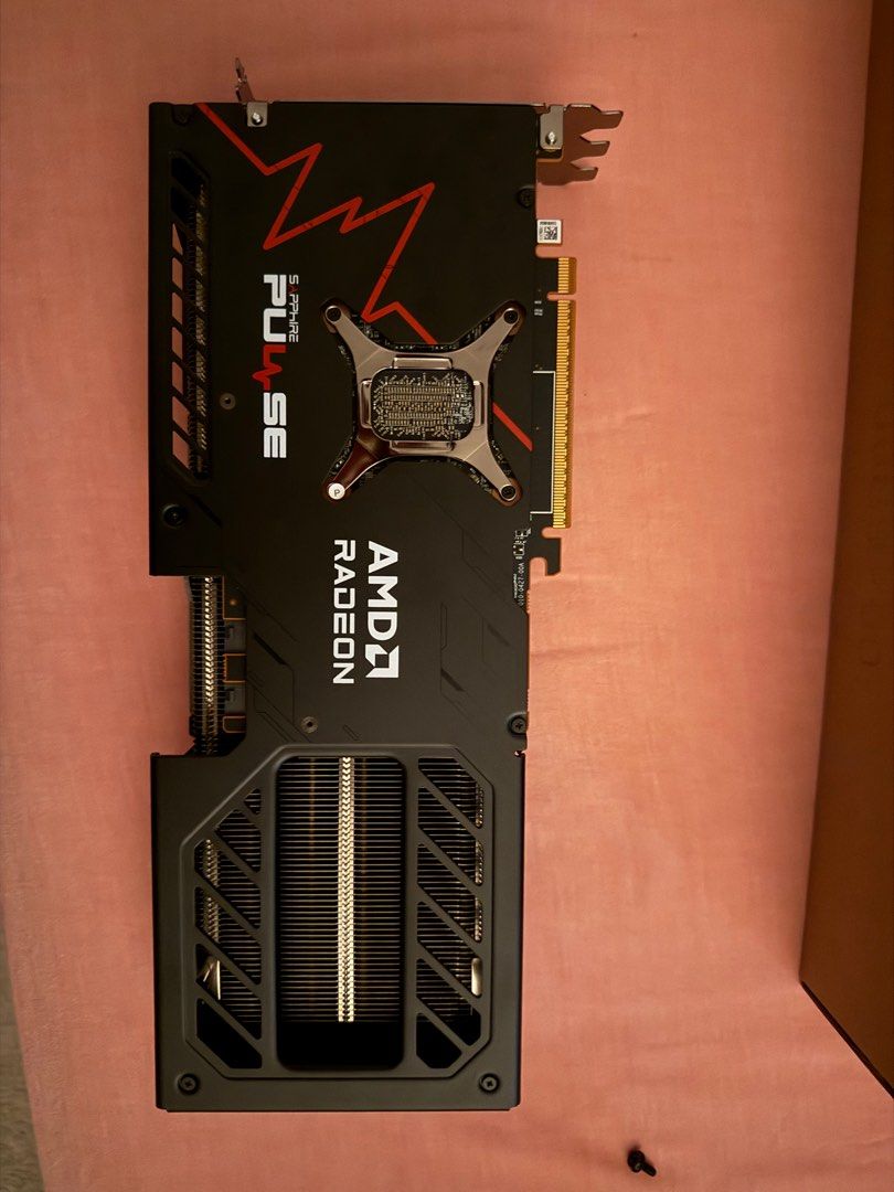 Sapphire Pulse AMD Radeon™ RX 9070 XT Gaming Graphics Card with 16GB ...