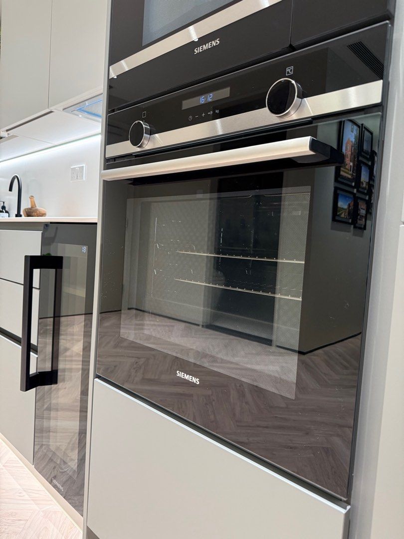 Siemens iQ500 oven 西門子焗爐, 家庭電器, 廚房電器, 焗爐及多士爐 - Carousell