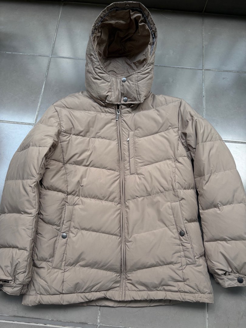 FIRST DOWN puffer ( L ), Women's Fashion, Coats, Jackets and Outerwear ...