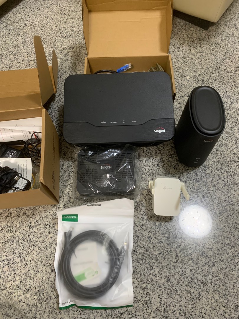 Full SET singtel (Router, Modem and Mesh) *FREE RECIEVER AND 3m CABLE ...
