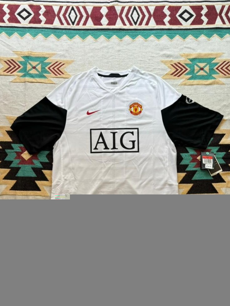 Manchester United 09/10 Training Jersey, Men's Fashion, Activewear on ...