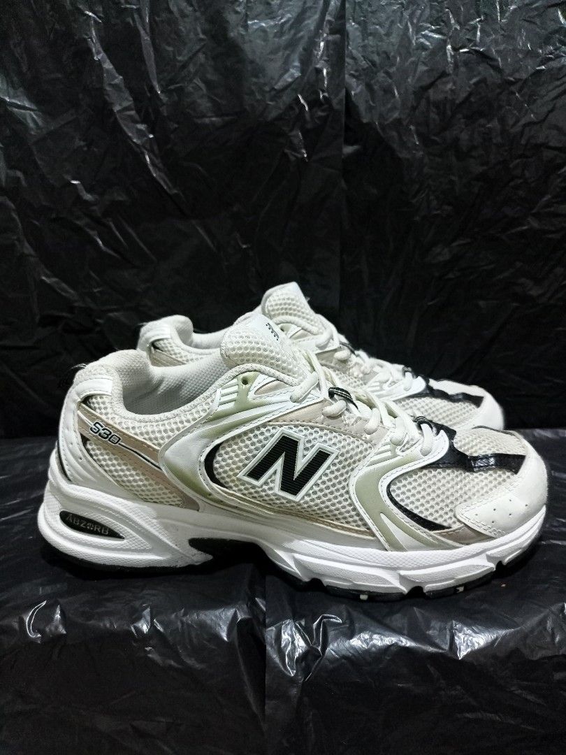 New Balance Second Original, Fesyen Pria, Sepatu , Sneakers di Carousell