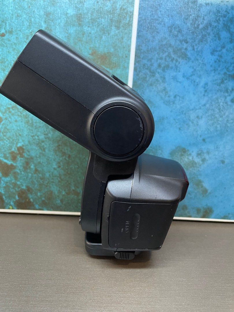 Sony HVL-F43AM External Flash Black, Photography, Lens & Kits on Carousell