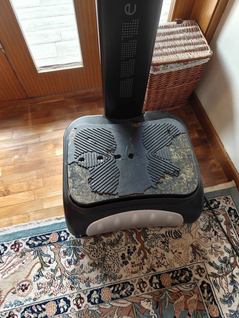 ez shape Vibration Plate - Well Used, Sports Equipment, Exercise ...