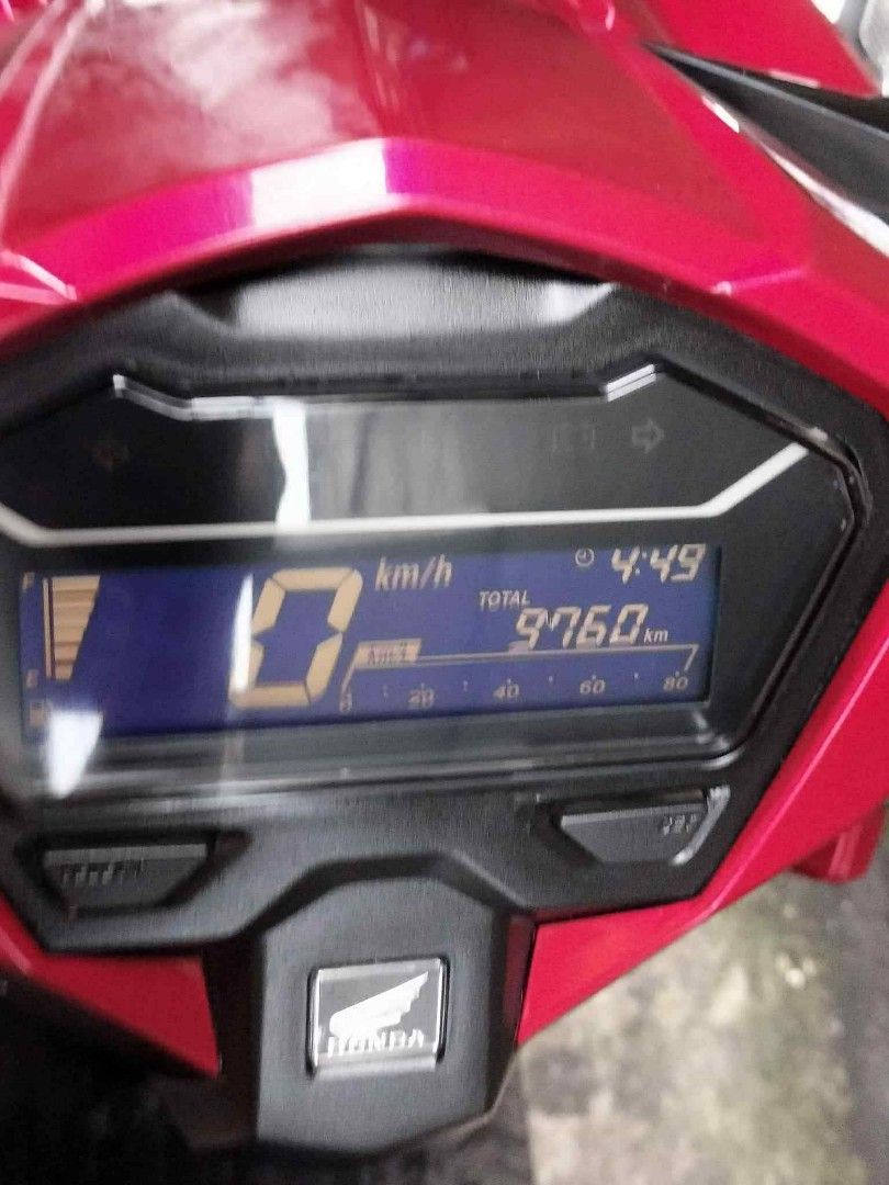 Honda Click 125 Version 4 (Red) 8k Mileage, Motorbikes, Motorbikes for ...