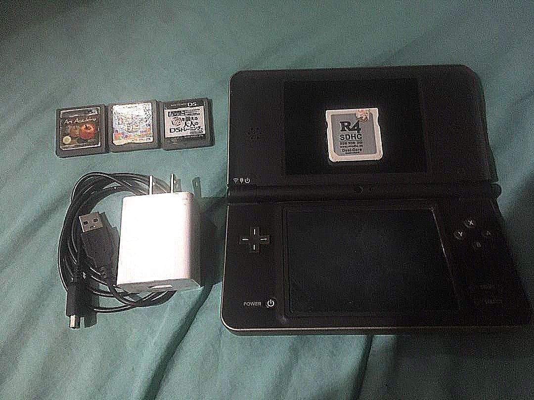 Nintendo ds XL r4 card bundle, Video Gaming, Gaming Accessories, Game ...
