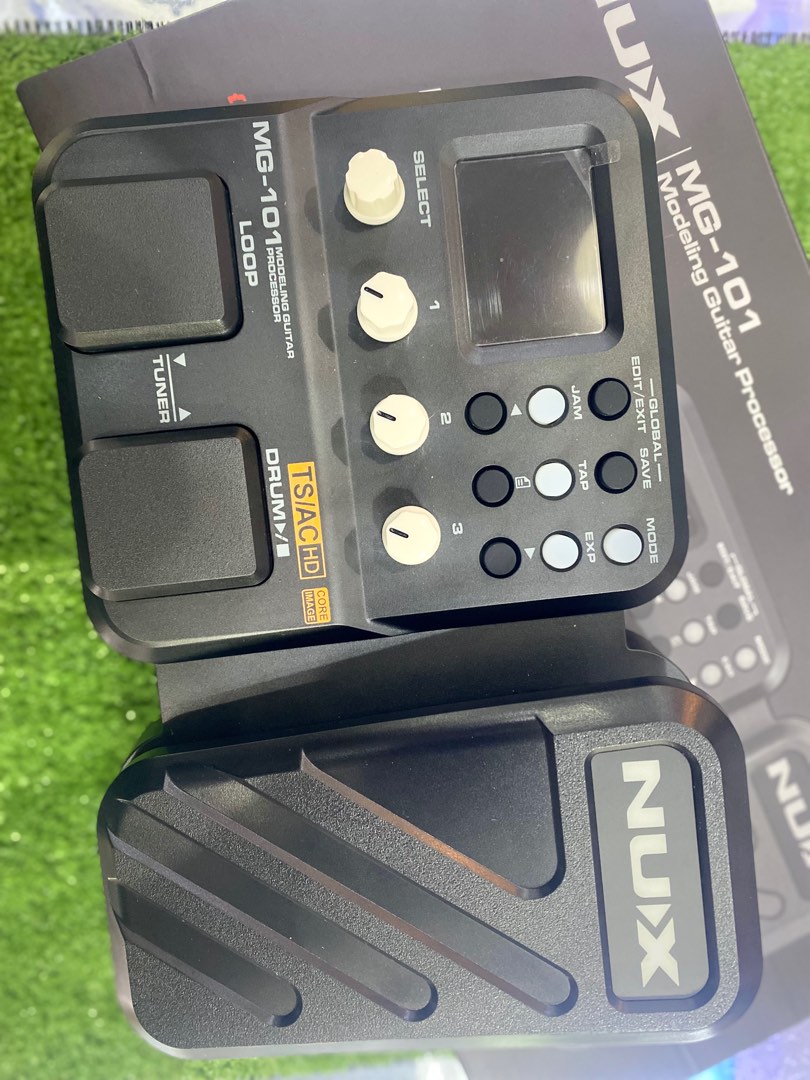 Nux MG-101 Pedal Effect Guitar, Hobbies & Toys, Music & Media, Musical ...